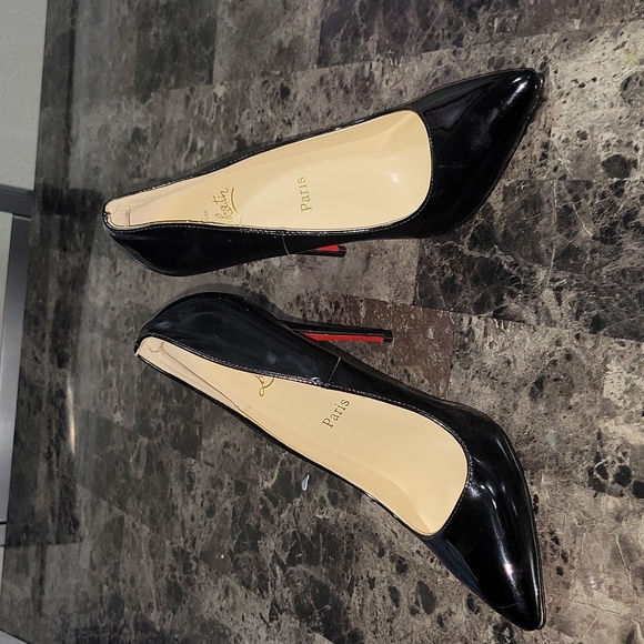 Christian Louboutin | Shoes | Christian Louboutin Red Bottom Heels ...